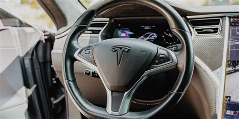 Marketing Strategy Of Tesla Marketing Mix — Konsyse