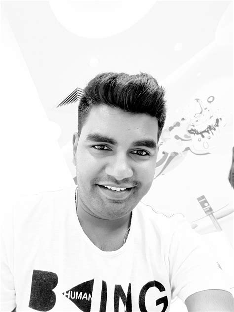 Nallathambi Manoharan Medium