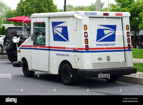 Grumman Long Life Vehicle Llv United States Postal Service Truck Usps Lancaster