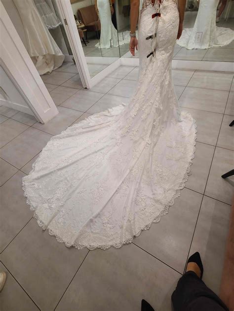 Pronovias New Wedding Dress Save 39 Stillwhite