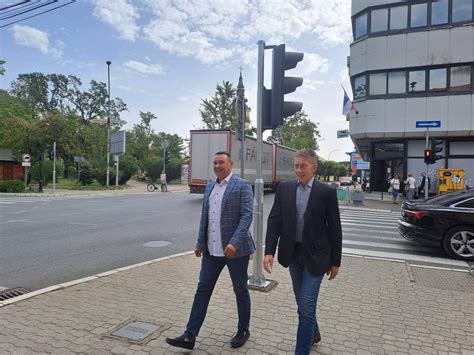 МИНИСТАР ДРЖАВНЕ УПРАВЕ И ЛОКАЛНЕ САМОУПРАВЕ ПОСЕТИО ОПШТИНУ ШИД Општина Шид