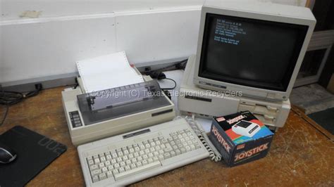 Tandy 1000 Sx Personal Computer W Keyboard Dmp 130a Printer And 25 1024a