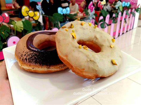 Dude For Food Tasty Duo The Ring Filled Tiramisu And Pistachio Crunch