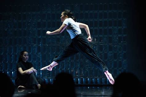 Jicon Sajikan Tari Dalam Kehidupan Masyarakat Urban