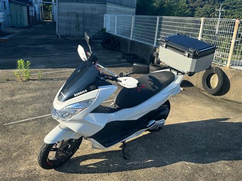 Amazon Emt Box 容量55l Pcx専用 ボックスandキャリア セット シルバー Newステンレスヒンジタイプ バックレスト付 アルミ合金製で頑丈！ ベースプレート付 大容量