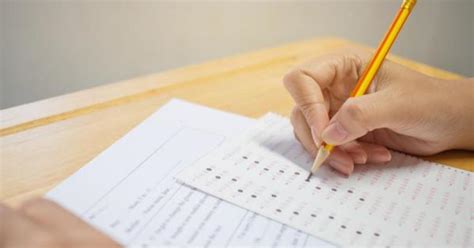 Вижте ВЕРНИТЕ ОТГОВОРИ на изпита по БЕЛ след 7 клас Обекти