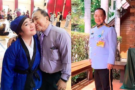 ผู้หญิง ในหลวงโปรดเกล้าฯพระราชทานพระบรมราชานุเคราะห์ พระพิธีธรรมสวดพระอภิธรรม ม ร ว สมลาภ กิติยากร