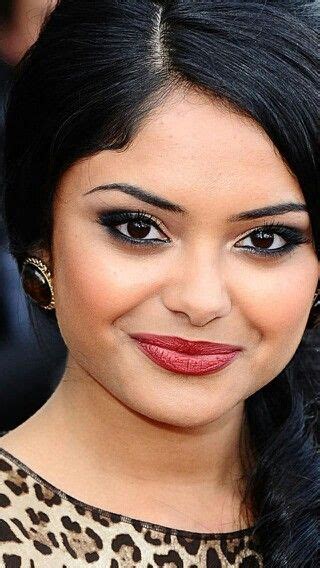 Afshan Azad Asian Beauty Beauty Eye Makeup