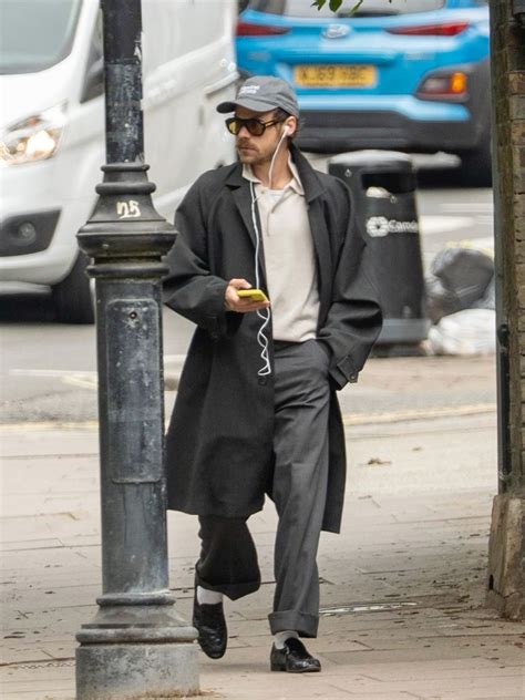 Harry Styles In 2025 Harry Styles Photos Harry Styles Street Style