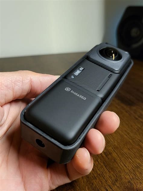 Insta One R RS Vertical Bumper Case And Battery Photography Photography Accessories Other