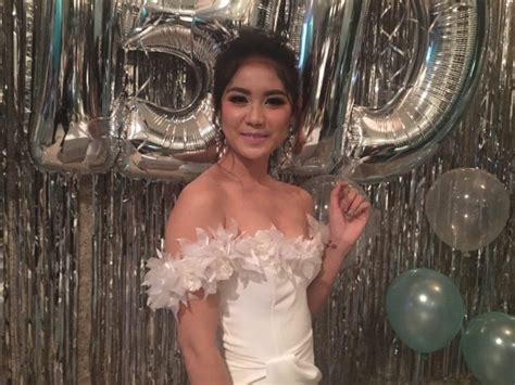 ឈិន ស៊ាវម៉ី ធ្លាប់ រង ការ ព្រមាន ពី ឪពុក ម្ដាយ ឲ្យ ដើរ ចេញ ពី សិល្បៈ ព្រោះ តែ ភាព សិច ស៊ី