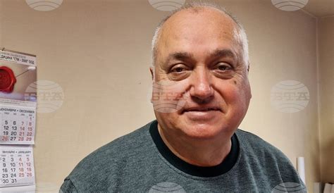 Юли Дамянов ще дирижира тази вечер първия концерт на Симфониета Шумен за 2025 г Утро