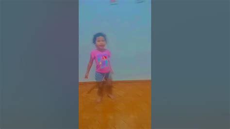 Kakakaka Minha Irmã Dançando🤣🤣😂😂 Youtube