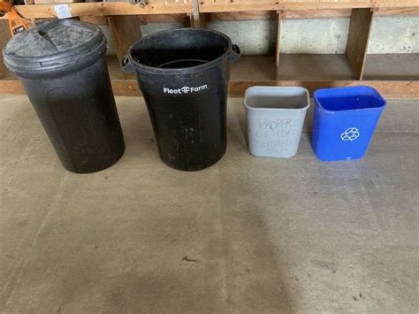 Assorted Garbage Cans Legacy Auction Company