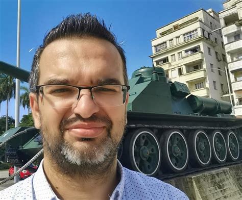 Бащата на Сашко от Перник с коментар за изчезналата Ивана Информационна агенция ПИК