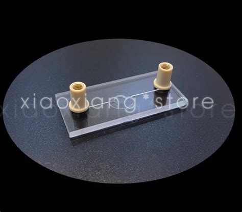 Microfluidic Cell Culture Three Electrode Flow Cell Microarray