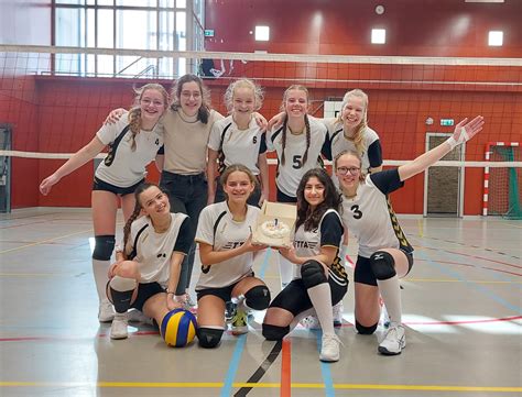 Meisjes B Is KAMPIOEN SNA Sport