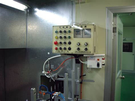 整廠流水線自動噴塗設備 悅富鑫機械 塗裝機 噴漆水洗台 紅外線烤漆爐 自動噴塗機 自動噴塗設備 粉液體升降往復機 水洗式活性炭過濾設備