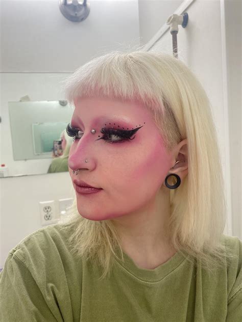 My Somewhat Setup R Stretched