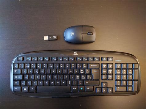 LOGITECH Wireless Desktop MK250 Gebraucht in Schlieren für CHF 1 mit Lieferung auf Ricardo