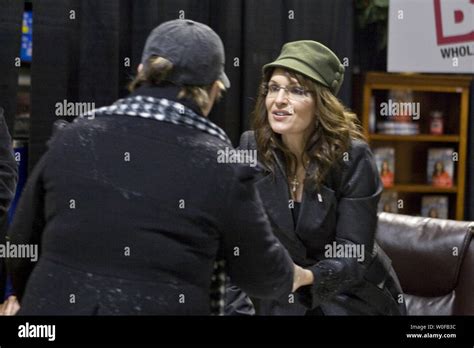 Sarah Palin Meets With Fans At A Book Signing Tour For Going Rogue At