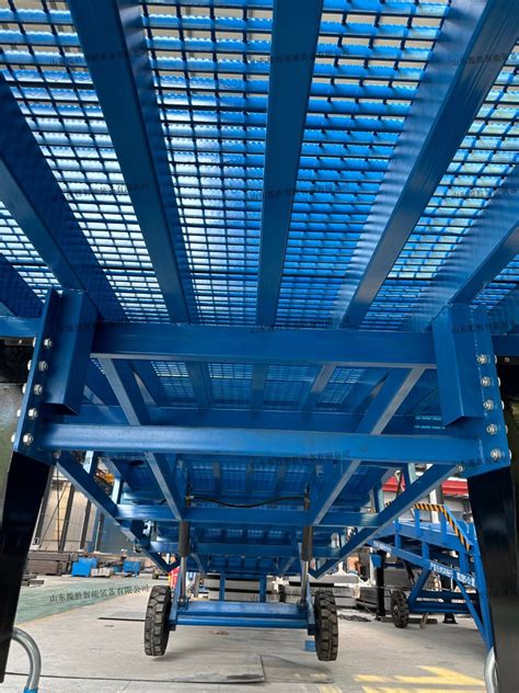 Lansheng Customized Mobile Loading And Unloading Platform Mobile Dock Ramp And Mobile Load Ramp