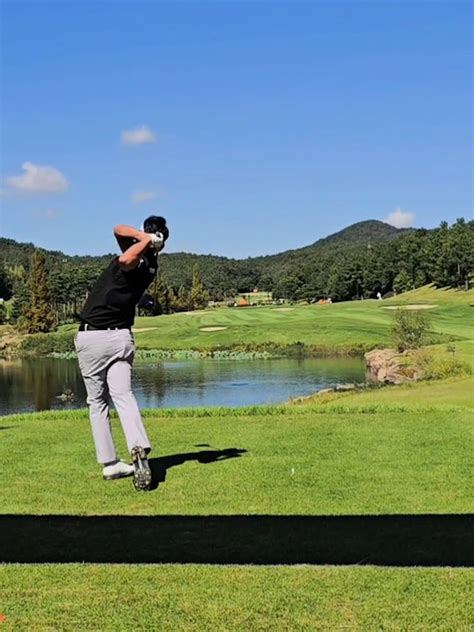 박상현프로 티샷 골프 드라이버스윙 티샷 Youtube