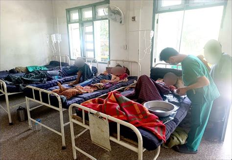 Myanmarnationalpost Aa အကြမ်းဖက်သောင်းကျန်းသူများက ဘူးသီးတောင်မြို့ရှိ