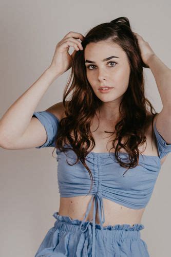 Jenna Studio Session Fashion Women Studio