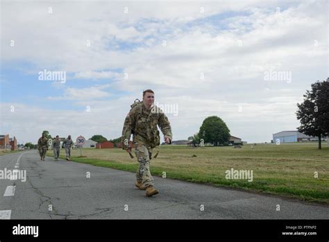 Us Army Staff Sgt Ricky Holder With Headquarters And Headquarters