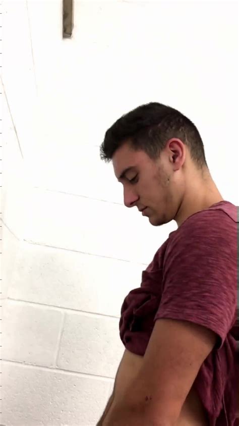 Pissing Video Thisvid Com