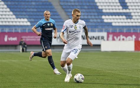 Динамо зазнало поразки від Дніпра 1