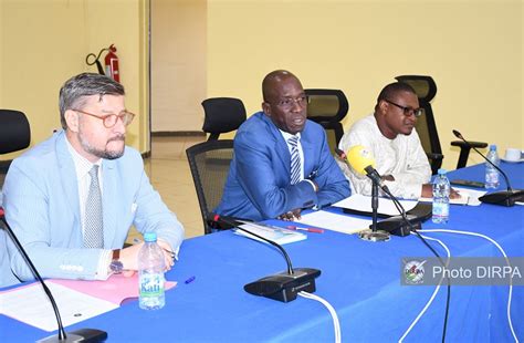 CRSS Travaux de validation du guide de fonctionnement et danimation des réunions du CCS FAMa