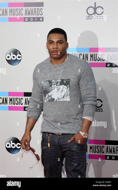 American Music Awards 2013 Arrivals At The Nokia Theater In Los Angeles