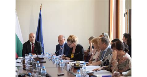 Министър Славов и членове на Съвета за върховенство на правото представиха пред ЕК реформите в