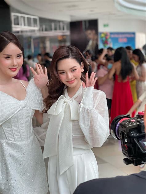 Đan Tiên Hot Girl Mới Nổi Và Dàn Mỹ Nhân Chuyển Giới đình đám Vbiz