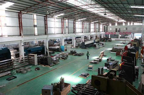 生产车间公司相册广东恒宇泰金属制品有限公司