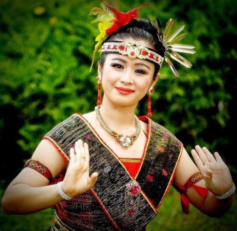 Pria Merapat Ini Alasan Kenapa Cewek Batak Cocok Dijadikan Pasangan Hidup Paragram Id