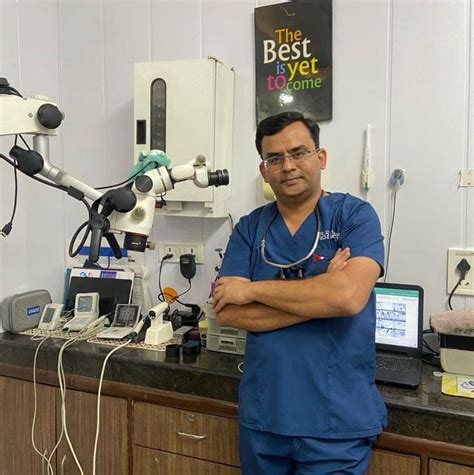 dr prof rachit walia book appointment consult online view fees contact number feedbacks