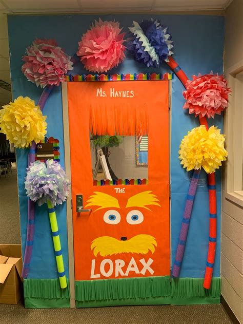 Pin By Lynn Marie On Trunk Or Treat Diy Classroom Decorations The Lorax Stall Decorations