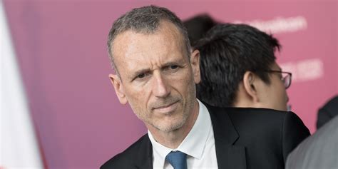 Le Conseil De Danone Va T Il Rester Fidèle Au Pdg Emmanuel Faber