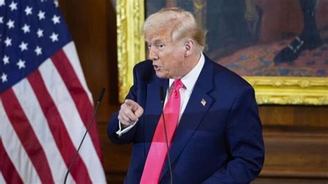 Трамп ввел 25 процентные пошлины на импорт легковых автомобилей и грузовиков — Eadaily 27 марта