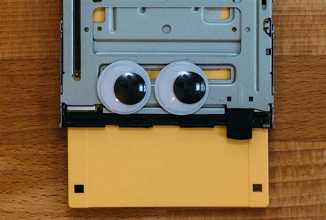 Why Is This Floppy Disk Drive Clicking Incessantly Fabian Writes