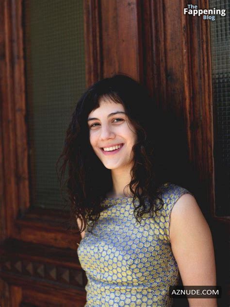 Naomi Achternbusch Nude Aznude