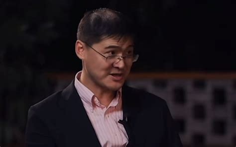 迟迟不能释怀的原因 也许是因为你出现在爱意最纯净也最浓烈的时候 并且在我心里拿过满分吧 罗老师哲学人生 罗老师哲学人生 哔哩哔哩视频