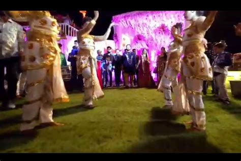 dhiraj anand dance choreographer dlf phase 1 2 3 cyber city