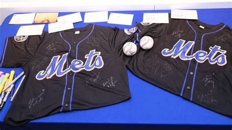 樂天女孩參觀駐紐約經文處 大使李光章親自接見！預祝台灣日「樂翻天」 娛樂星聞