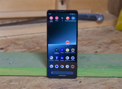 Sony Xperia 1 V Zanimiv Ampak Komu Je Namenjen Tehnozvezdje