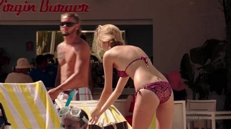 Liz Twining Nuda ~30 Anni In The Big C