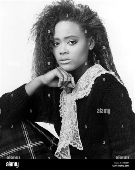 Head Of The Class Robin Givens Season 2 1986 91 © Warner Bros